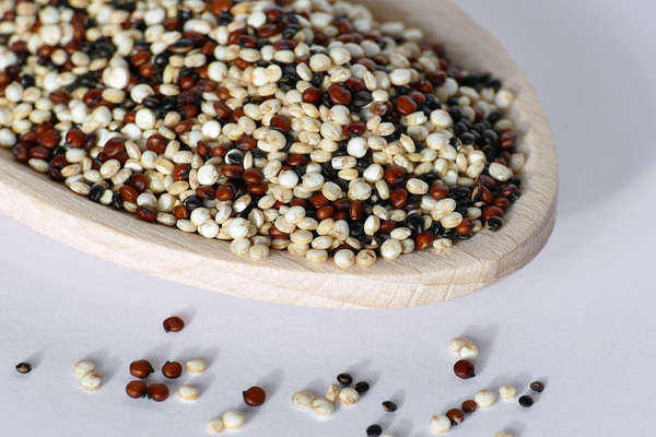 Quinoa rouge, 2 idées de recettes - Blog Aroma-zen